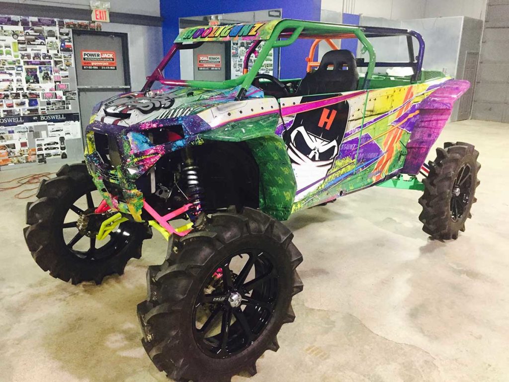 Check out this extremely custom MONSTER Polaris RZR …Nothing stock here ...